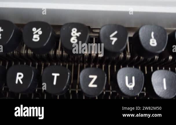 Mechanism of a retro typewriter. Old typewriter hammers. Close up Stock ...