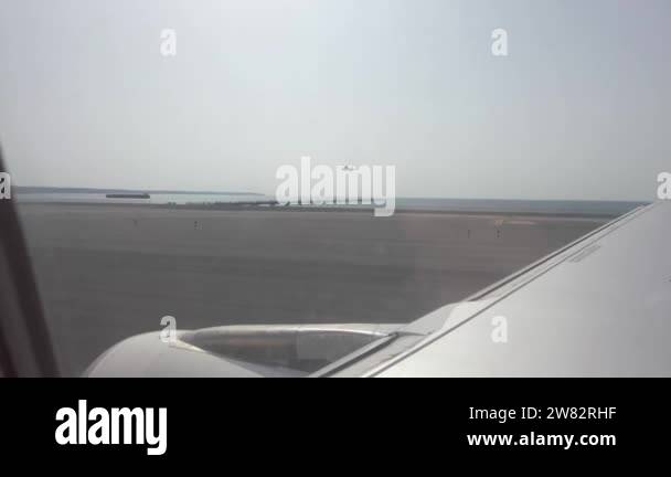 Short distance aircraft Stock Videos & Footage - HD and 4K Video Clips ...