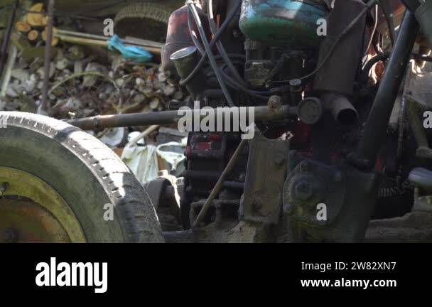 Tractor smokes Stock Videos & Footage - HD and 4K Video Clips - Alamy