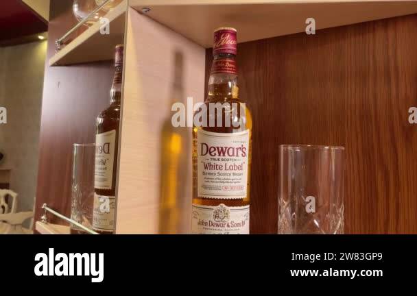 Scottish label Stock Videos & Footage - HD and 4K Video Clips - Alamy