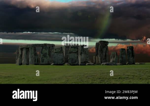 Henge monuments Stock Videos & Footage - HD and 4K Video Clips - Alamy