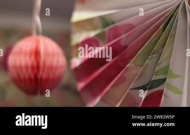 Ball of tissue paper Stock Videos & Footage - HD and 4K Video Clips - Alamy