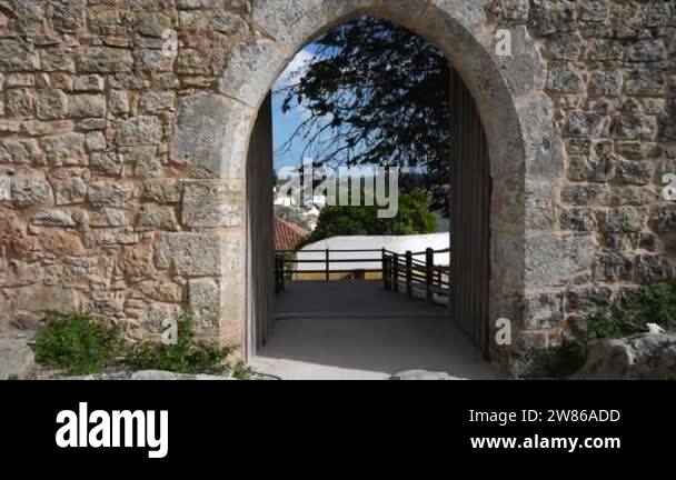 Castles gates Stock Videos & Footage - HD and 4K Video Clips - Alamy