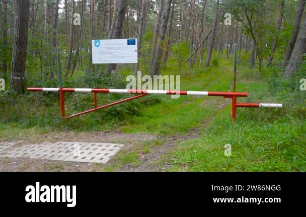Barrier and borderline Stock Videos & Footage - HD and 4K Video Clips ...