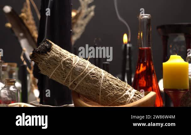 Smudging healing Stock Videos & Footage - HD and 4K Video Clips - Alamy