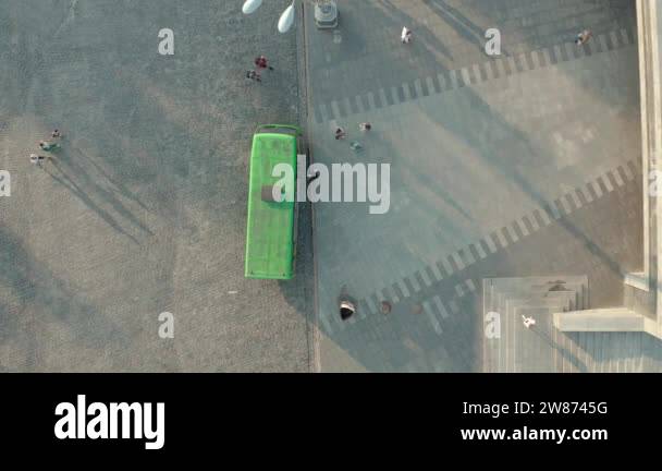 Bus top view Stock Videos & Footage - HD and 4K Video Clips - Alamy