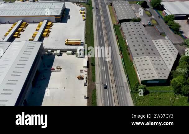 Dhl parcel station Stock Videos & Footage - HD and 4K Video Clips - Alamy