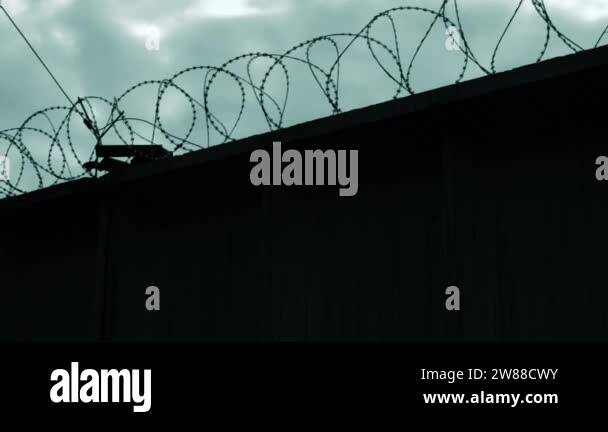 Wire parapet Stock Videos & Footage - HD and 4K Video Clips - Alamy