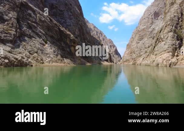 Huge steep cliffs canyon in the Euphrates River delta, Dramatic ...