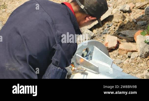 Metallurgy in china Stock Videos & Footage - HD and 4K Video Clips - Alamy