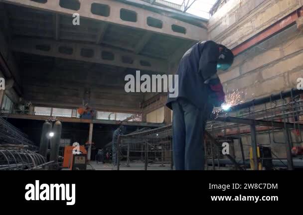 Metal work shop Stock Videos & Footage - HD and 4K Video Clips - Alamy