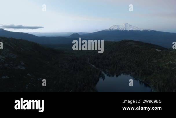 Mount shasta panorama Stock Videos & Footage - HD and 4K Video Clips ...