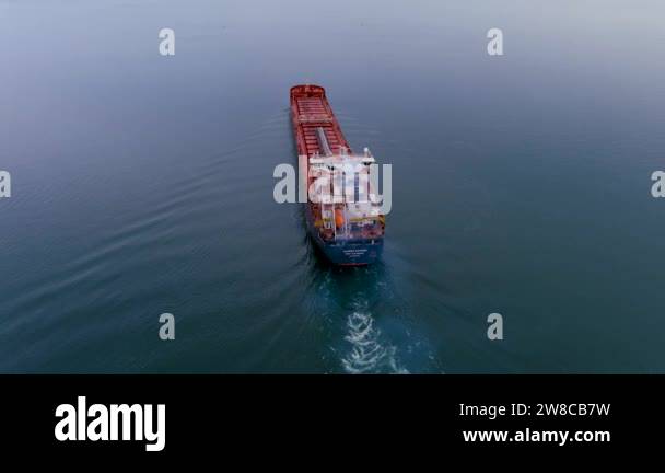 Montreal, Canada - NOVEMBER 25, 2021: Self discharging bulk carrier ...