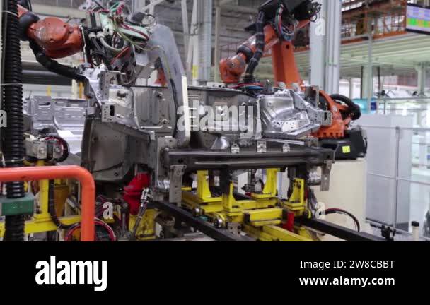Car engine robot Stock Videos & Footage - HD and 4K Video Clips - Alamy