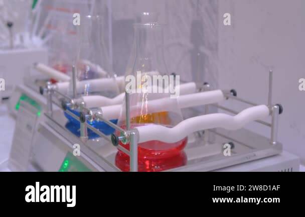 Orbital shaker for mixing, shaking, blending biological samples in ...