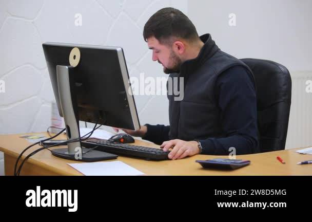 Man behind desk working Stock Videos & Footage - HD and 4K Video Clips ...