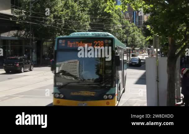 Melbourne bus Stock Videos & Footage - HD and 4K Video Clips - Alamy