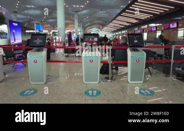 Automatic check in Stock Videos & Footage - HD and 4K Video Clips - Alamy