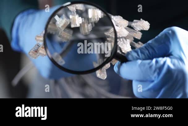 Fiber optic wires Stock Videos & Footage - HD and 4K Video Clips - Alamy