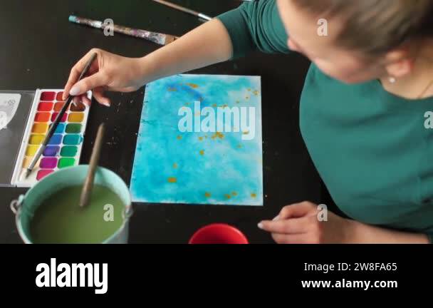 Poor woman painting Stock Videos & Footage - HD and 4K Video Clips - Alamy