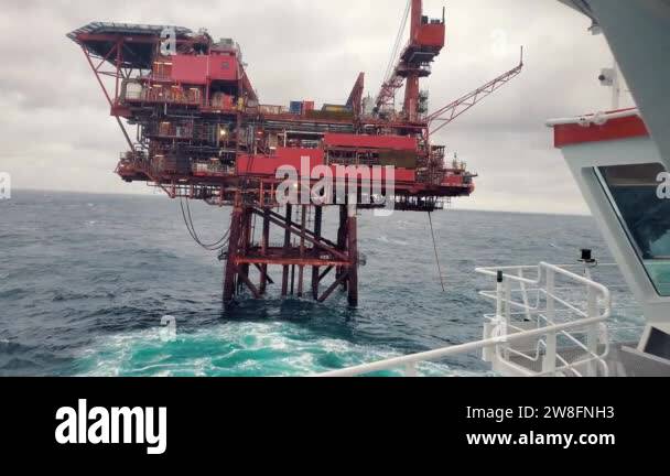 Supply platform Stock Videos & Footage - HD and 4K Video Clips - Alamy