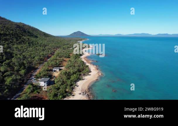 Sandy cape australia Stock Videos & Footage - HD and 4K Video Clips - Alamy