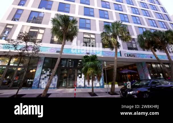 Office building cube Stock Videos & Footage - HD and 4K Video Clips - Alamy