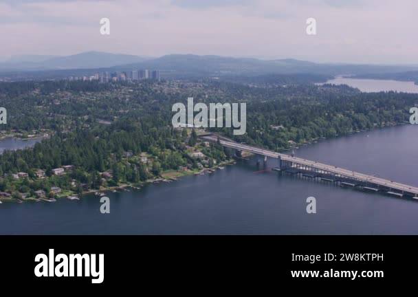 Bellevue, Washington circa-2018. Floating bridge on Lake Washington ...