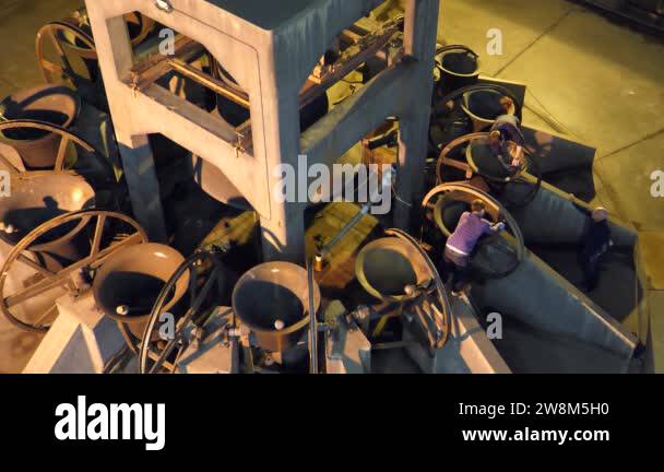 Bell chamber Stock Videos & Footage - HD and 4K Video Clips - Alamy