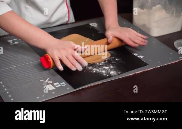 Open rolls Stock Videos & Footage - HD and 4K Video Clips - Alamy