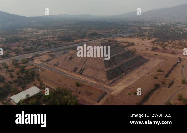 Birds eye view of the pyramids of Teotihuacan , ancient Mesoamerican ...