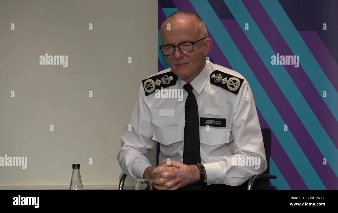 Mark rowley met Stock Videos & Footage - HD and 4K Video Clips - Alamy