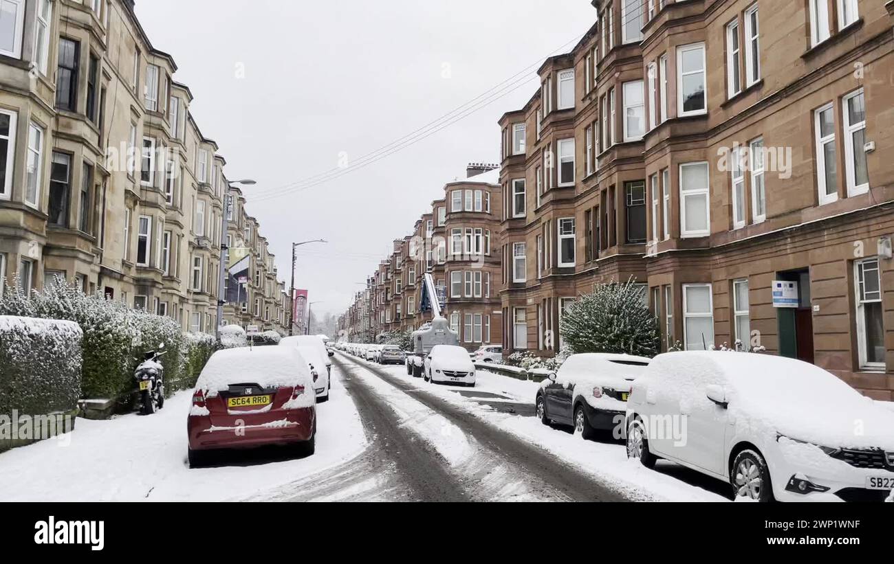 Glasgow weather Stock Videos & Footage - HD and 4K Video Clips - Alamy