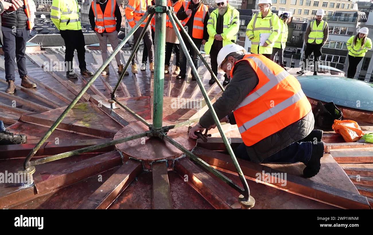 Poultry market roof Stock Videos & Footage - HD and 4K Video Clips - Alamy