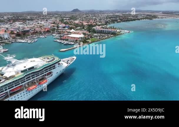 Caribbean Cruise Ship At Oranjestad In Caribbean Netherlands Aruba ...