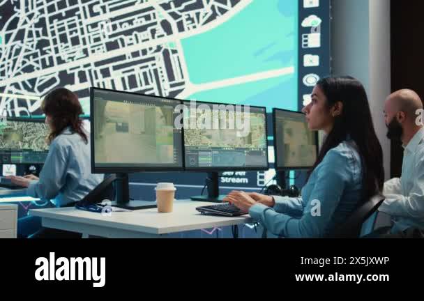 Indian operator transmitting gps coordinates for couriers to deliver ...