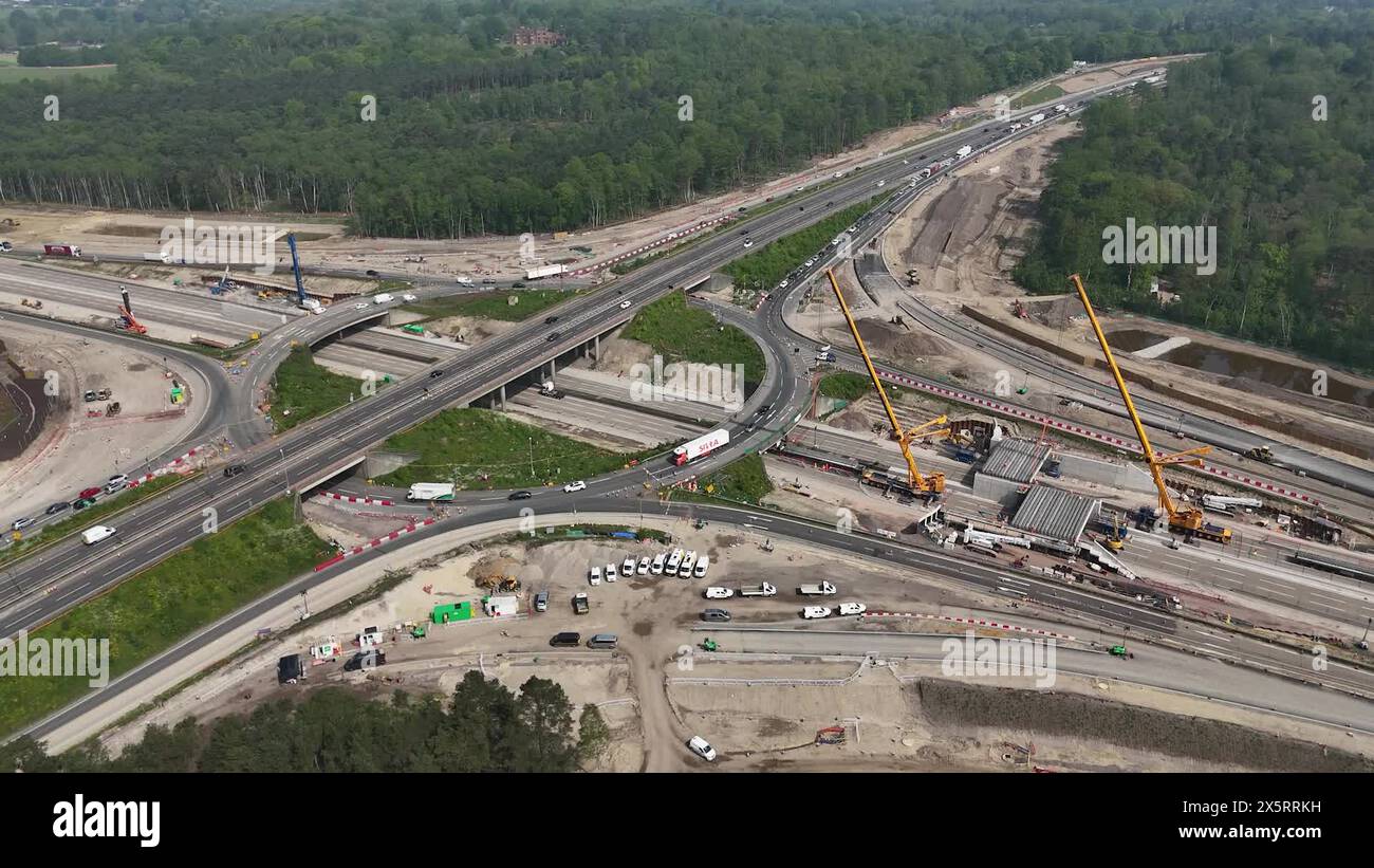 Drone footage of M25 closures as beams for new bridge installed Stock ...