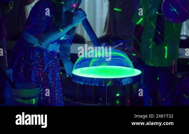 Soap bubble show Stock Videos & Footage - HD and 4K Video Clips - Alamy