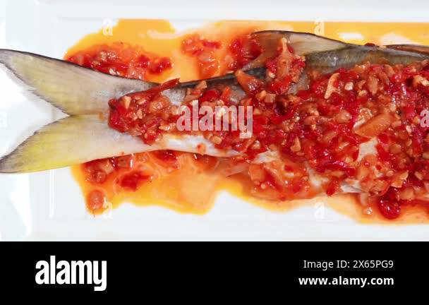 Chop bell pepper fish, Steamed fourfinger threadfin fish with chilli ...