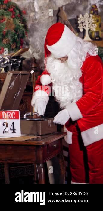 Record player shellac gramophone Stock Videos & Footage - HD and 4K ...