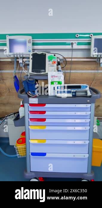 Resuscitation beds Stock Videos & Footage - HD and 4K Video Clips - Alamy