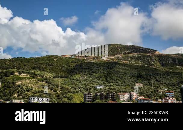 Simpsons hill Stock Videos & Footage - HD and 4K Video Clips - Alamy