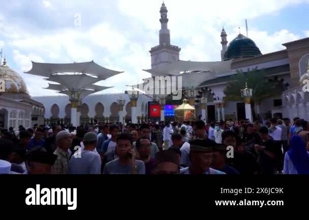 Crowded people at the beautiful Ar-Rahman mosque. This mosque has ...
