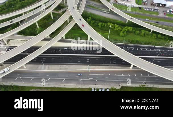 Elevated freeway intersection in American city of Tampa, Florida with ...