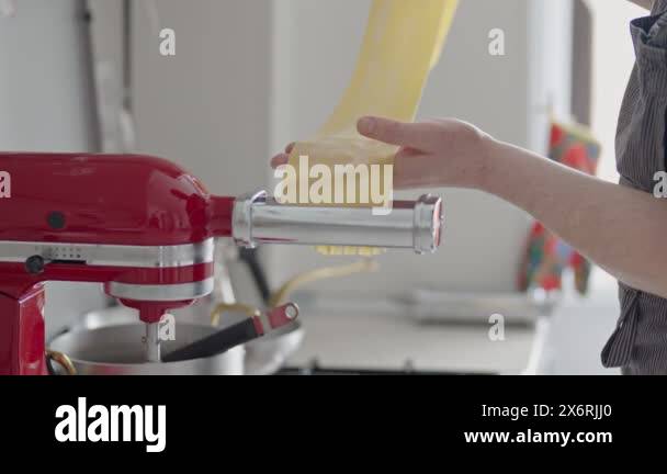 Scratch sheets Stock Videos & Footage - HD and 4K Video Clips - Alamy