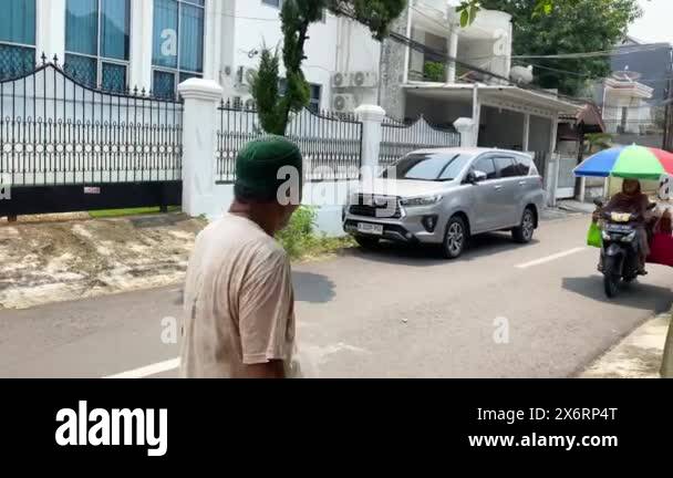 Jamu tradisional Stock Videos & Footage - HD and 4K Video Clips - Alamy