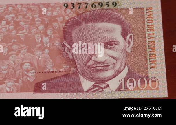1000 pesos bill Stock Videos & Footage - HD and 4K Video Clips - Alamy