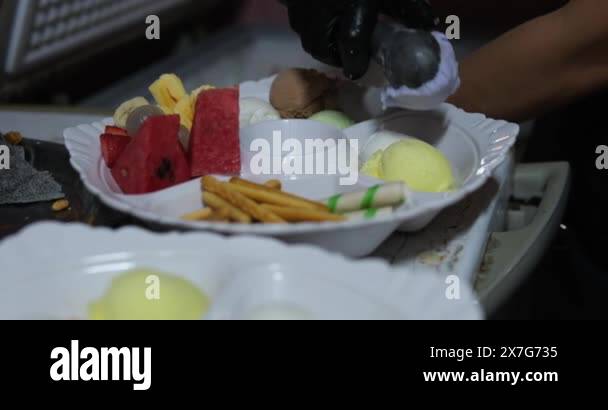 Chef Cooking BoBa Tea Taiwan Bubble Milk Tea with chewy tapioca balls ...