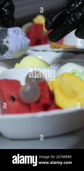 Chef Cooking BoBa Tea Taiwan Bubble Milk Tea with chewy tapioca balls ...