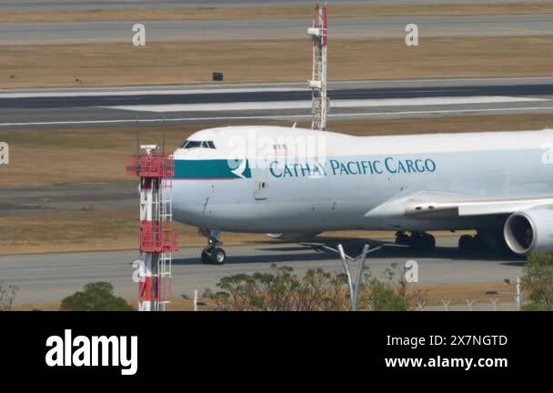 HONG KONG - NOVEMBER 10, 2019: Jumbo jet Boeing 747, B-LJK of Cathay ...